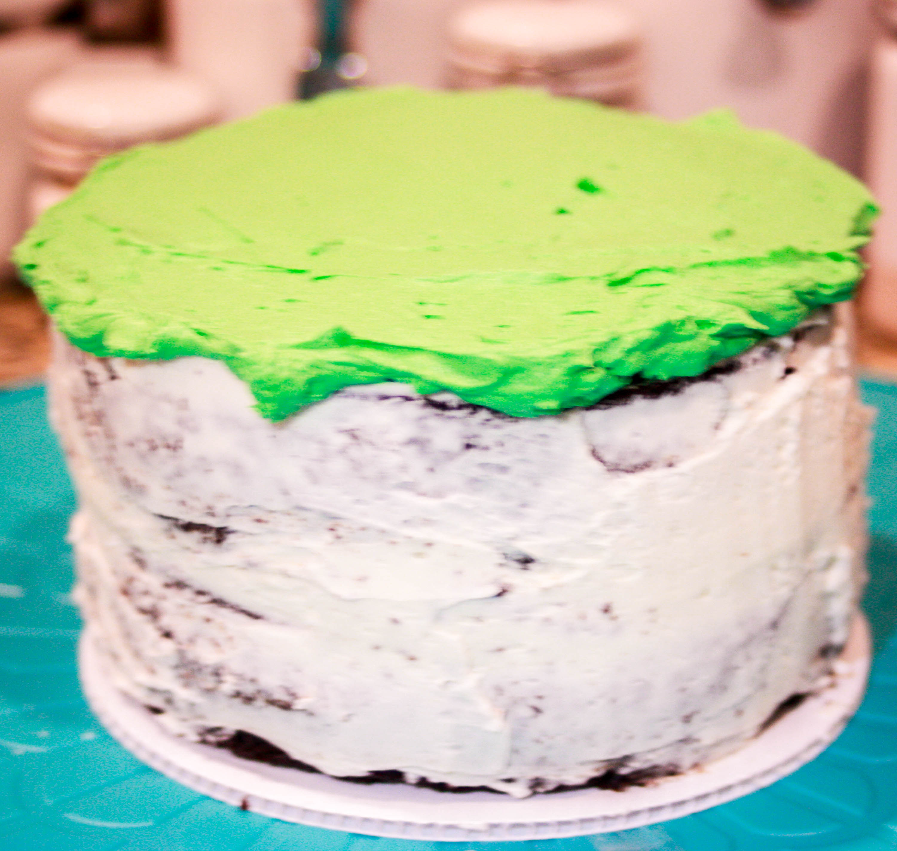 The Best Buttercream Frosting + How to Make an Ombré Cake | SugarB Cupcakes